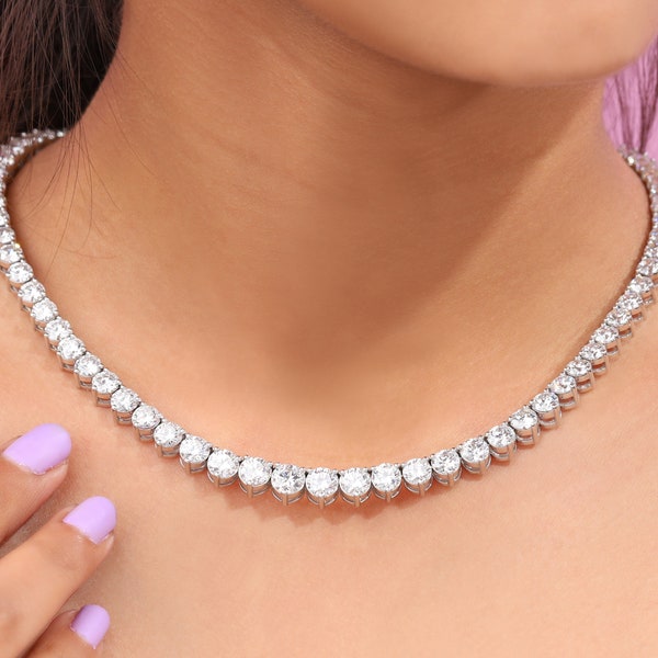 Graduated Diamond Necklace - Etsy