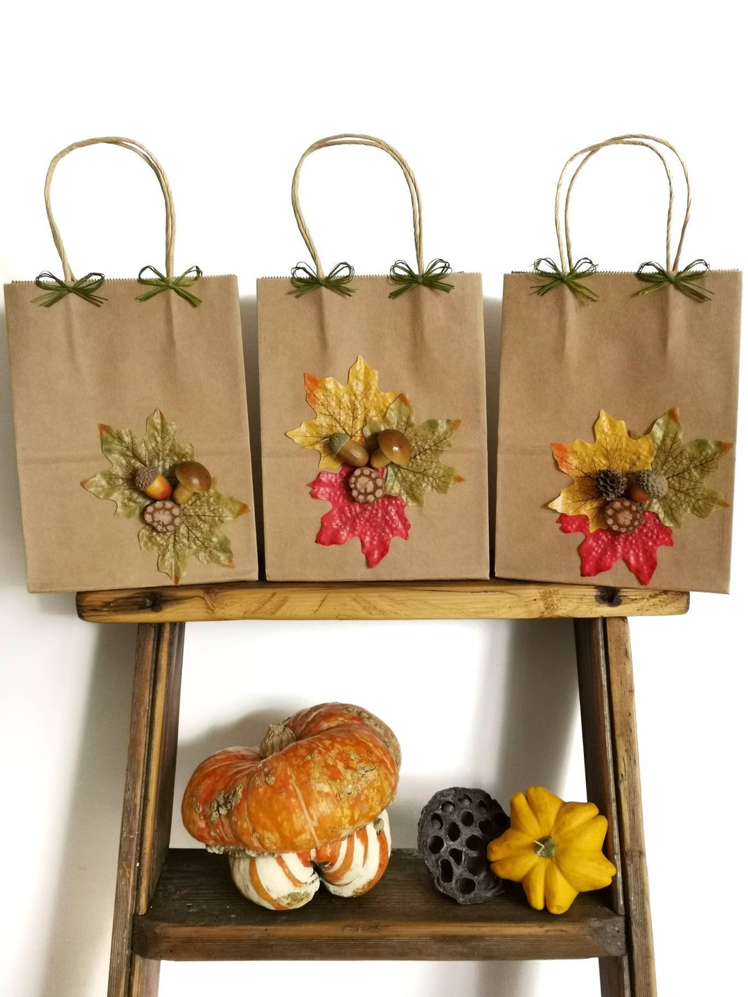 SET OF 3 Autumn Gift Bags/autumn Leaf/kraft Paper - Etsy