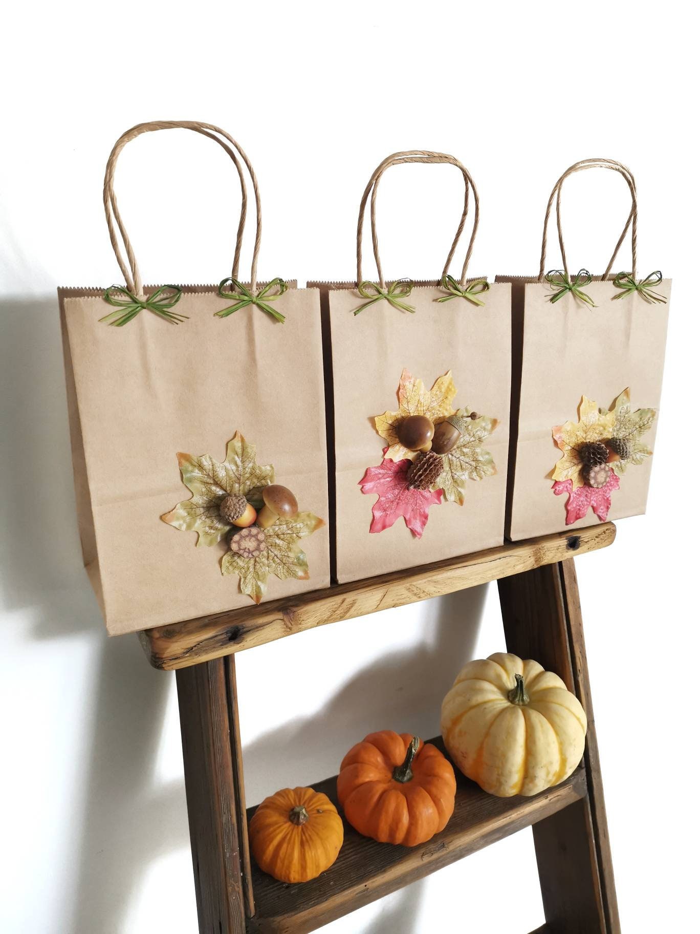 SET OF 3 Autumn Gift Bags/autumn Leaf/kraft Paper - Etsy