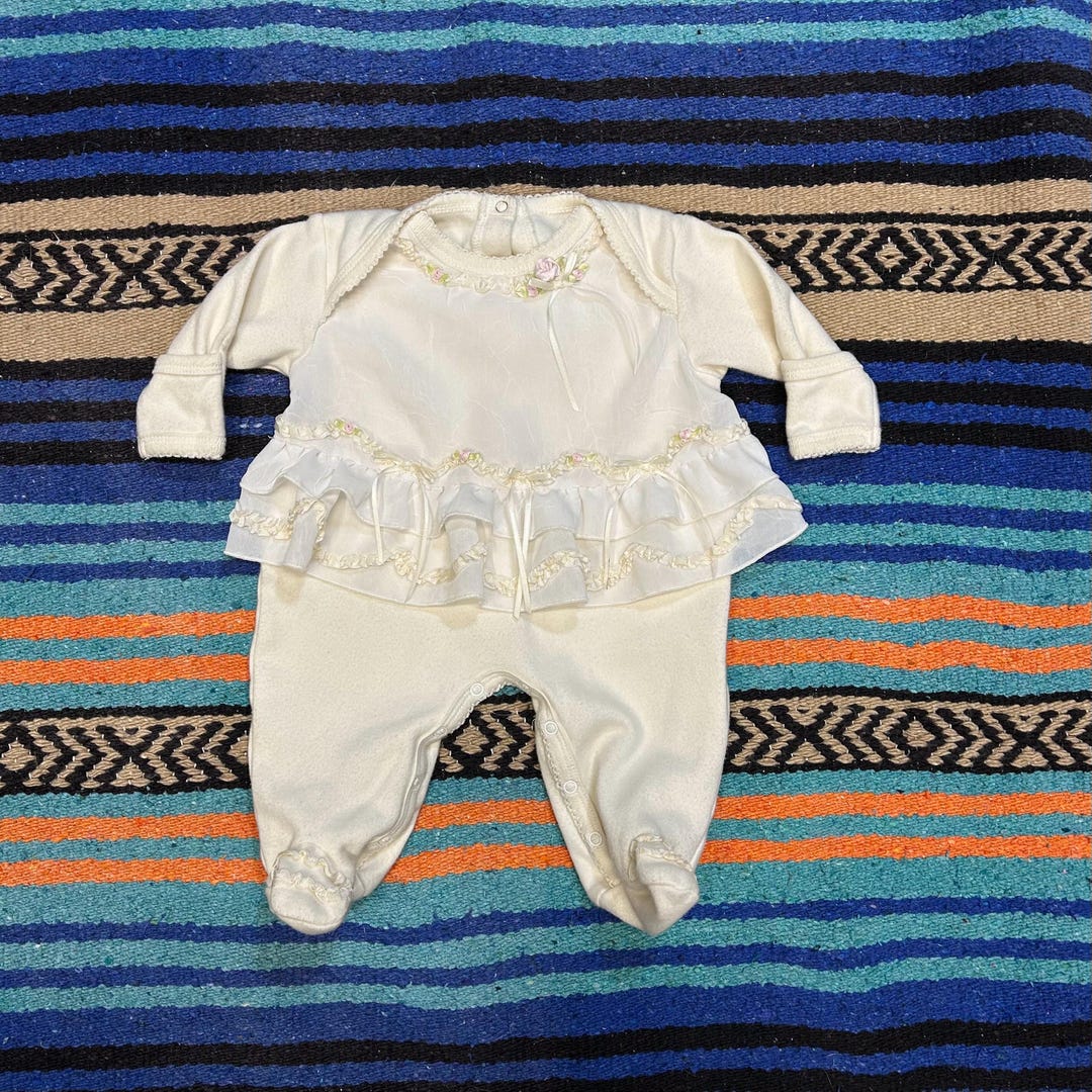 Vintage 1990s Newborn Baby Outfit, Lace Ruffle, Bows & Roses - Etsy
