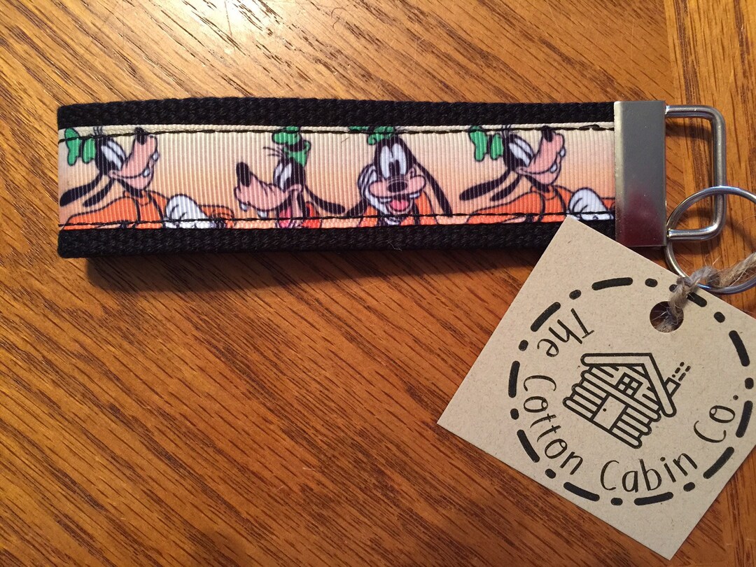 Disney Goofy Orange Blended With Various Poses of Goofy Key Fob, Key ...