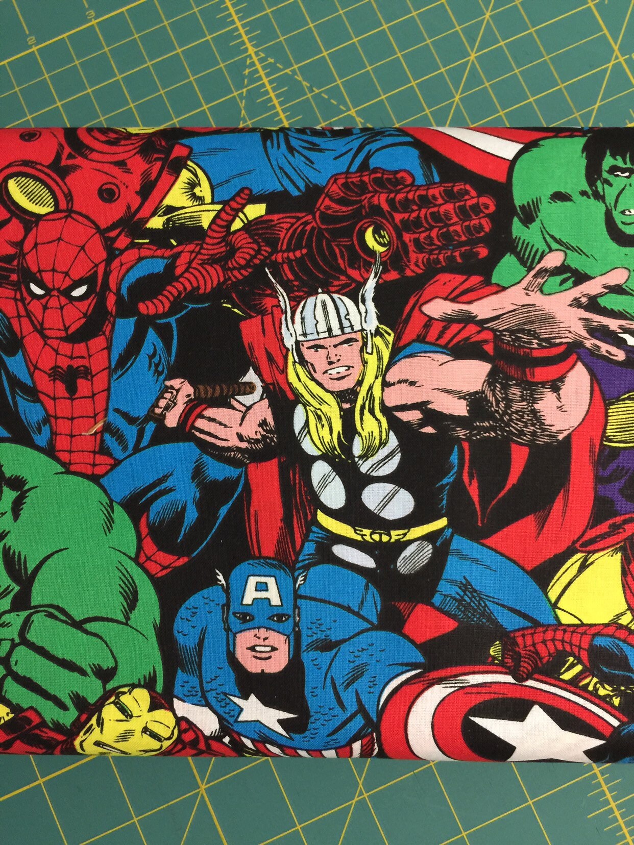 CHL - Disney Comic Pack Red - Marvel Comics Print Fabric - 100% Cotton ...