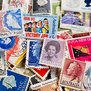 100 Woman Poststamps. Vintage Postage Stamps From All Over the World ...