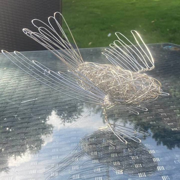Wire Bird Sculpture - Etsy UK