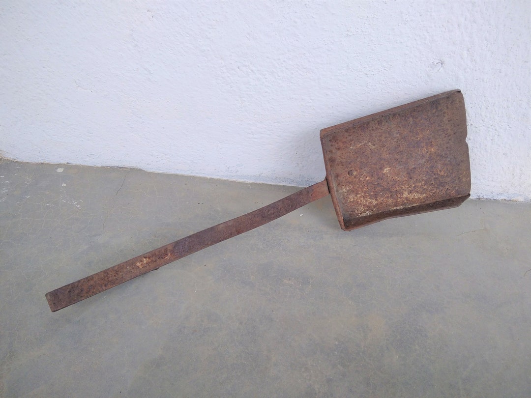 Pala de metal vintage, cuchara de metal antigua, pala oxidada vintage ...