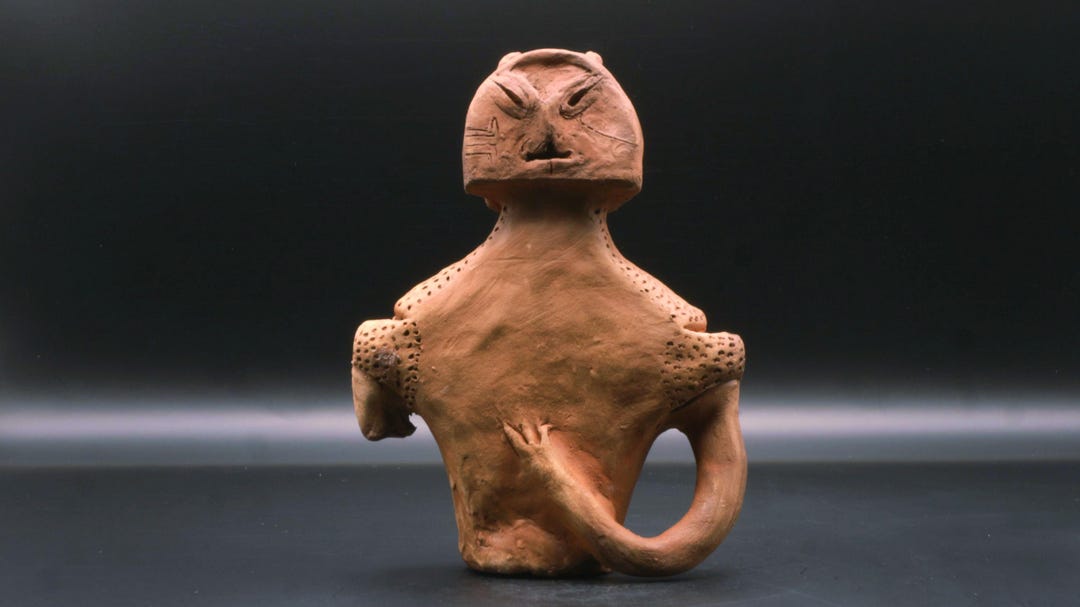 Ancient Ceramic Figurine, Dogu Japan, Ancient Ceramic Figurine, Jomon ...