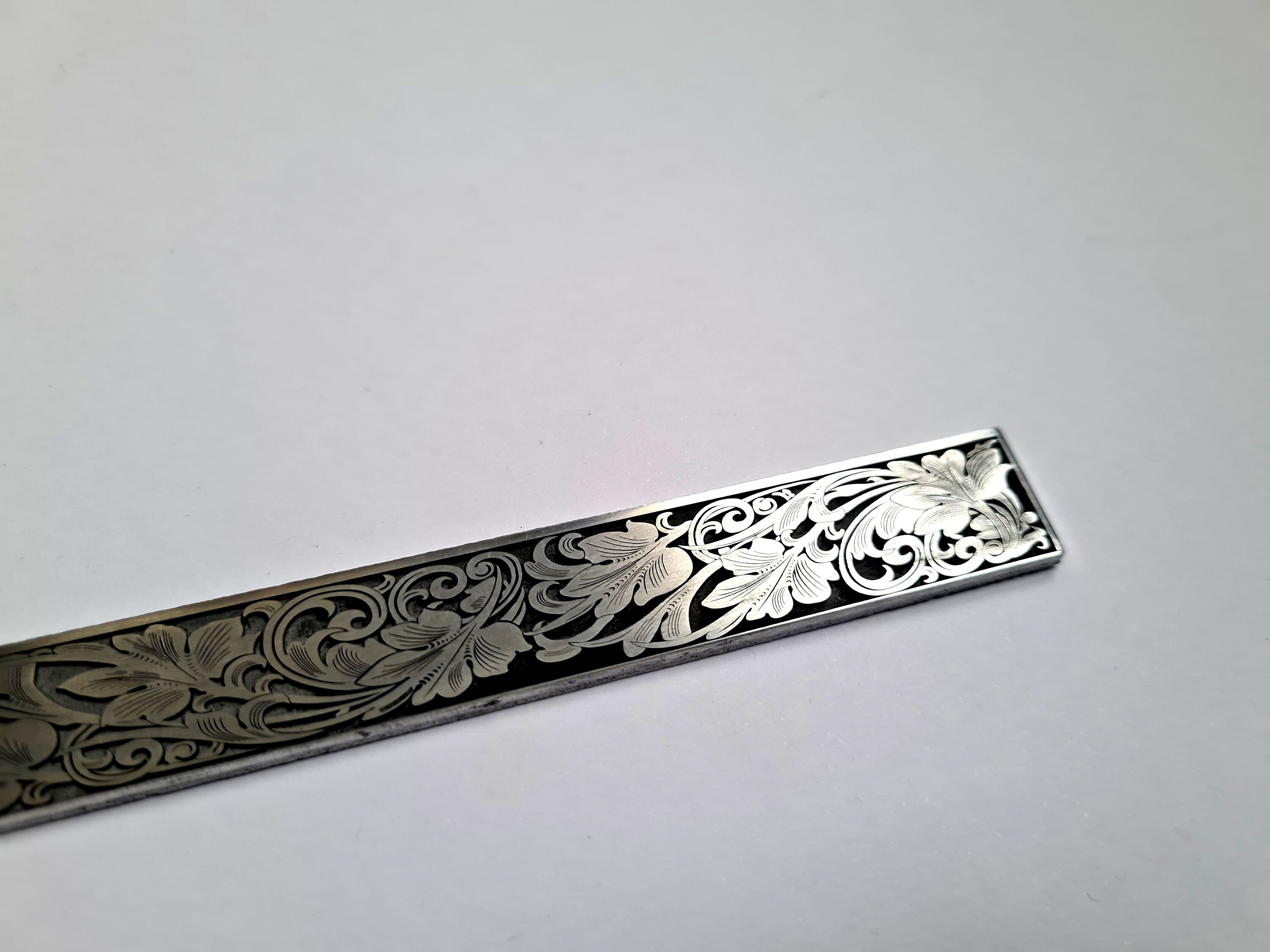 Engraving Vector Artwork - Scrollwork With Leaves Fiber Laser Engraving ...