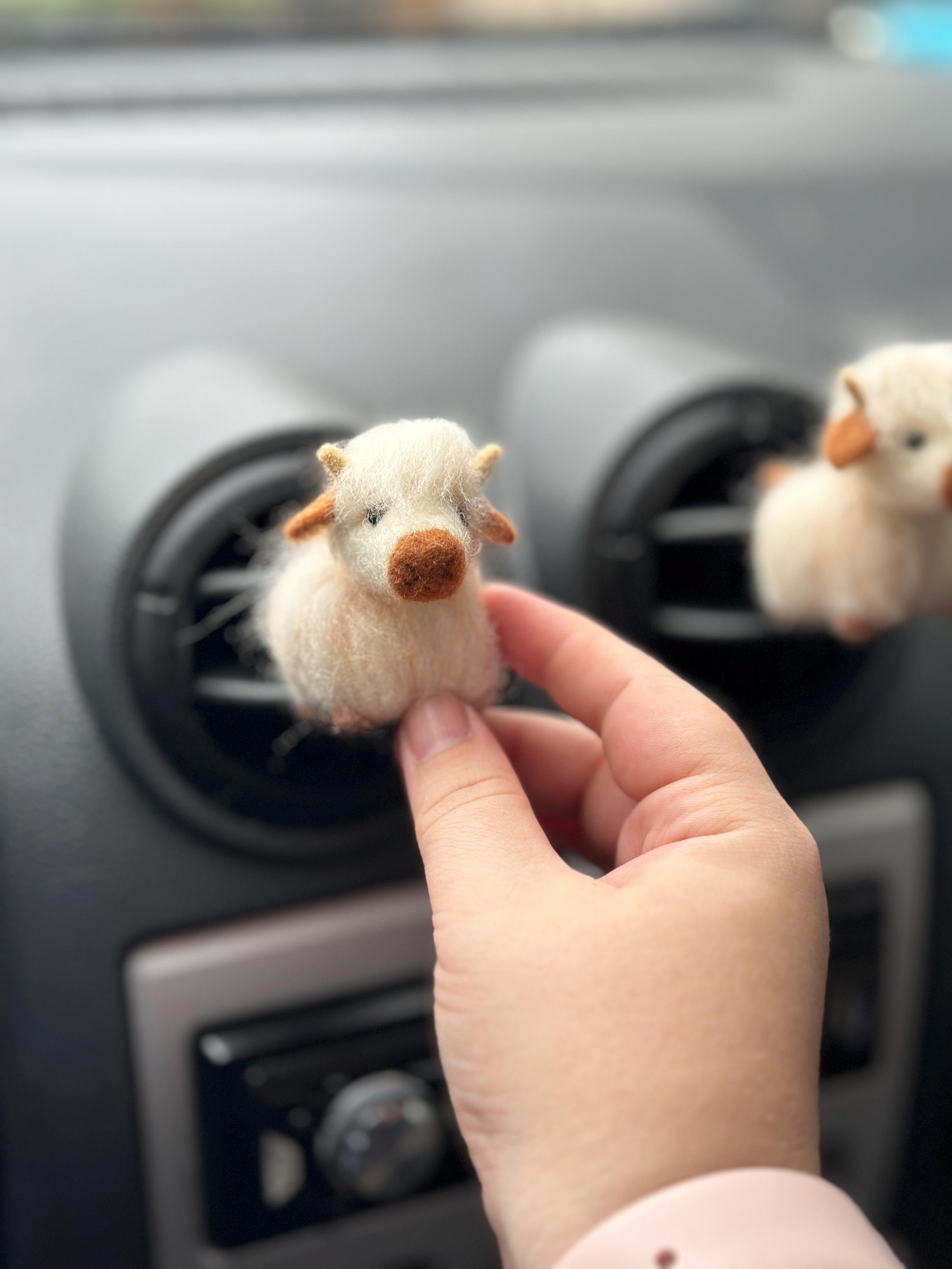 Milky White Scottish Highland Cows Air Vent Clip Country Girl Car ...