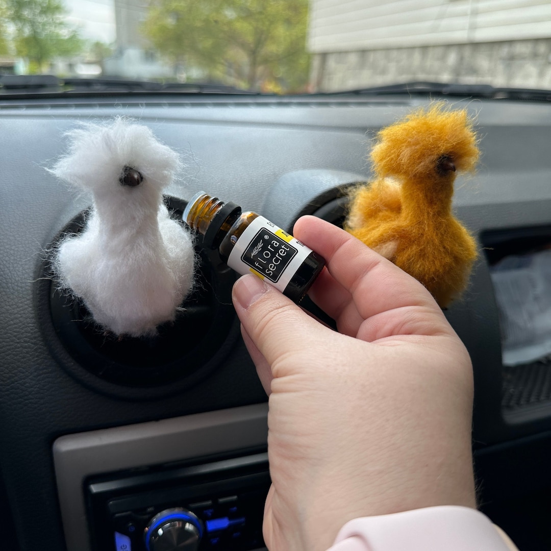 Handmade Wool Silkie Chicken Car Air Vent Clip: Farm Animal Car Decor ...