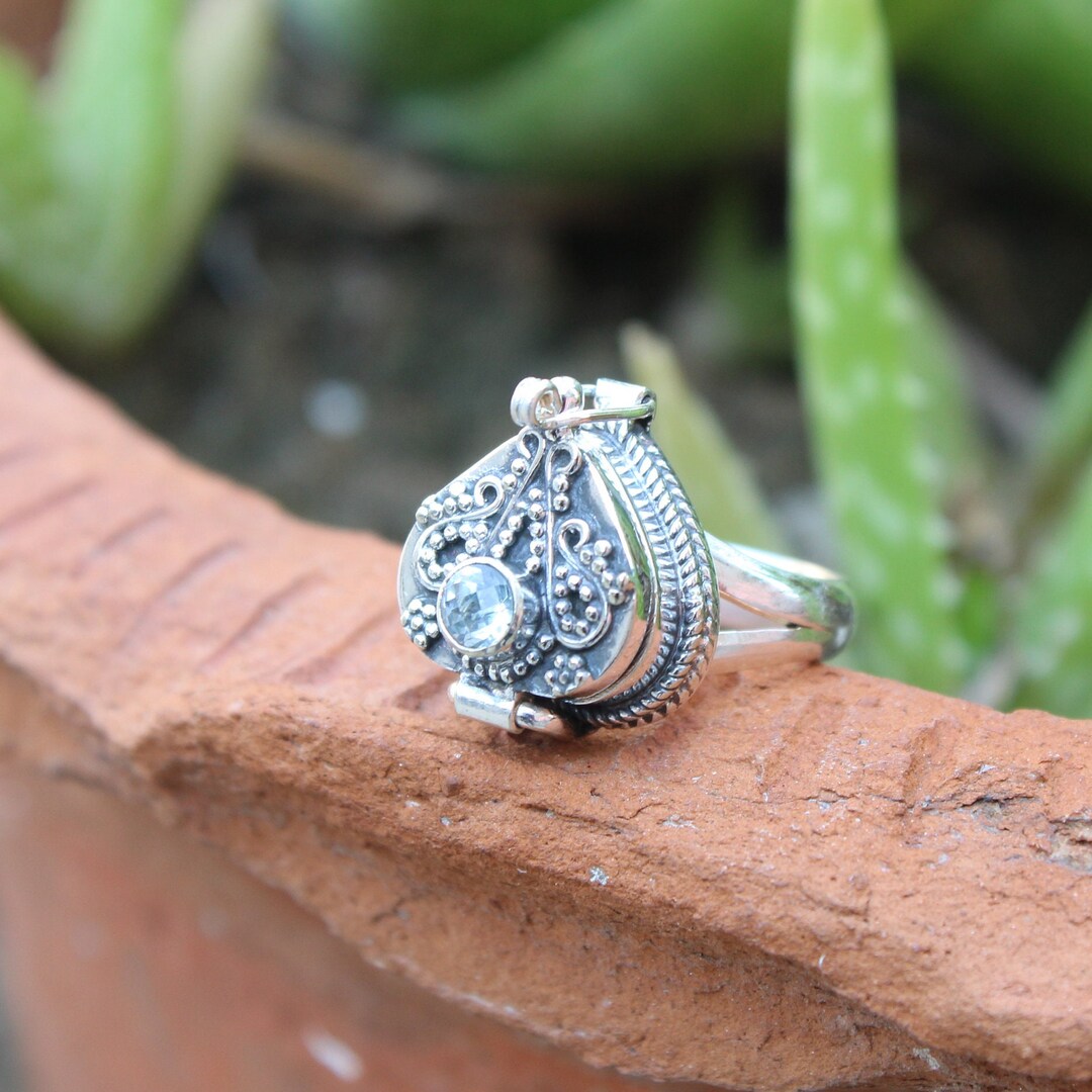 Poison Ring ,925 Silver Ring ,natural B.T Gemstone Poison Ring ...