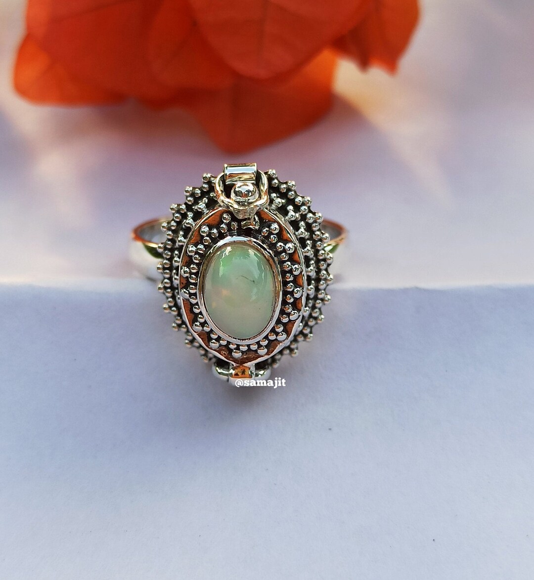 Opal Box Ring: Silver Plated Medicine Storage Ring - Etsy