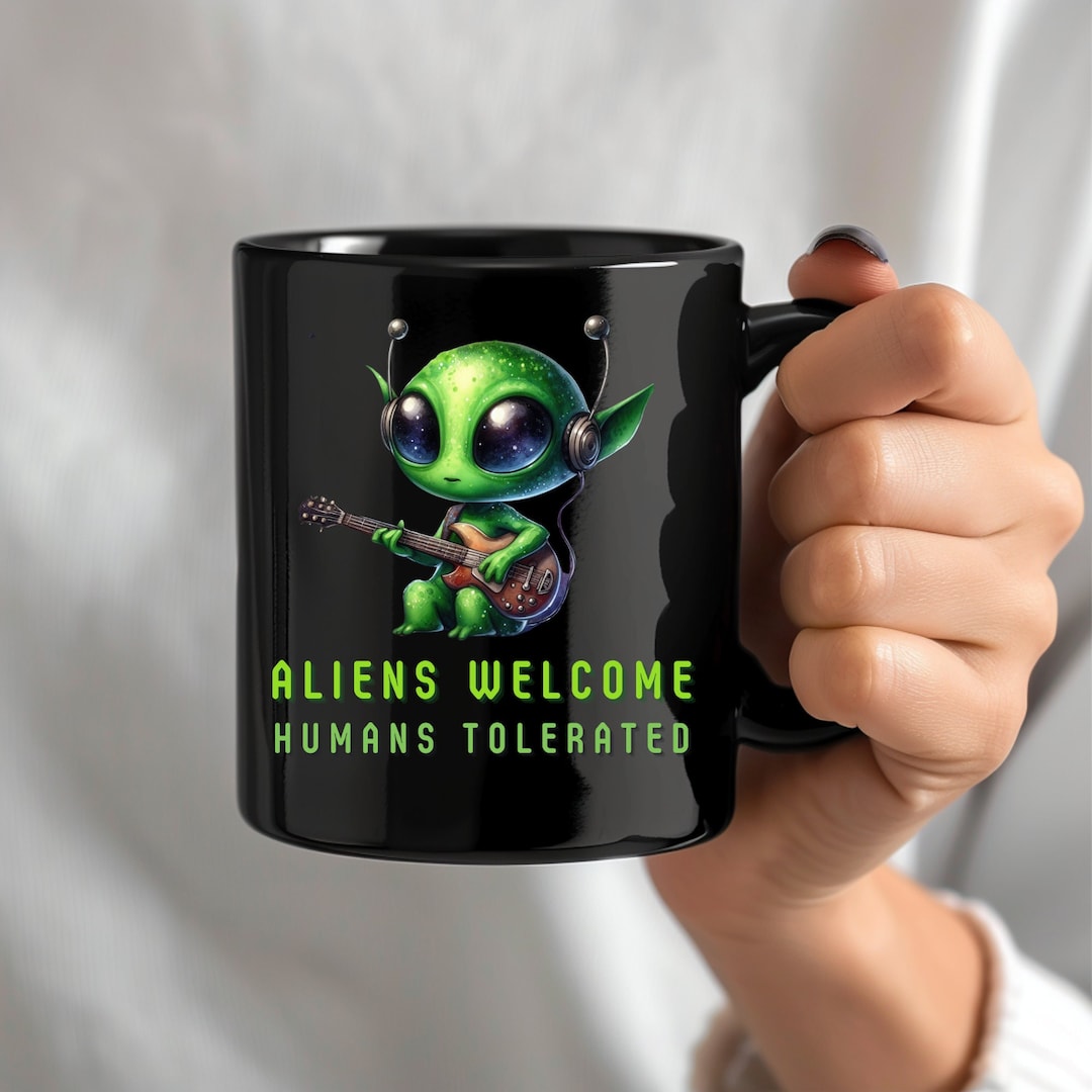 Funny Green Alien Coffee Mug Gift for Sci-fi Lover, Cute Alien Coffee ...