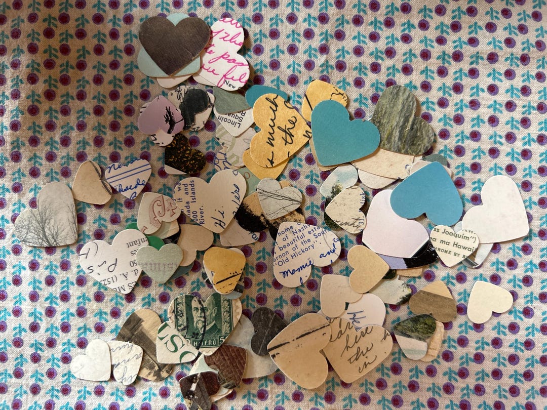 Small Heart Confetti Cut From Vintage Postcards // Set of 100 Tiny ...