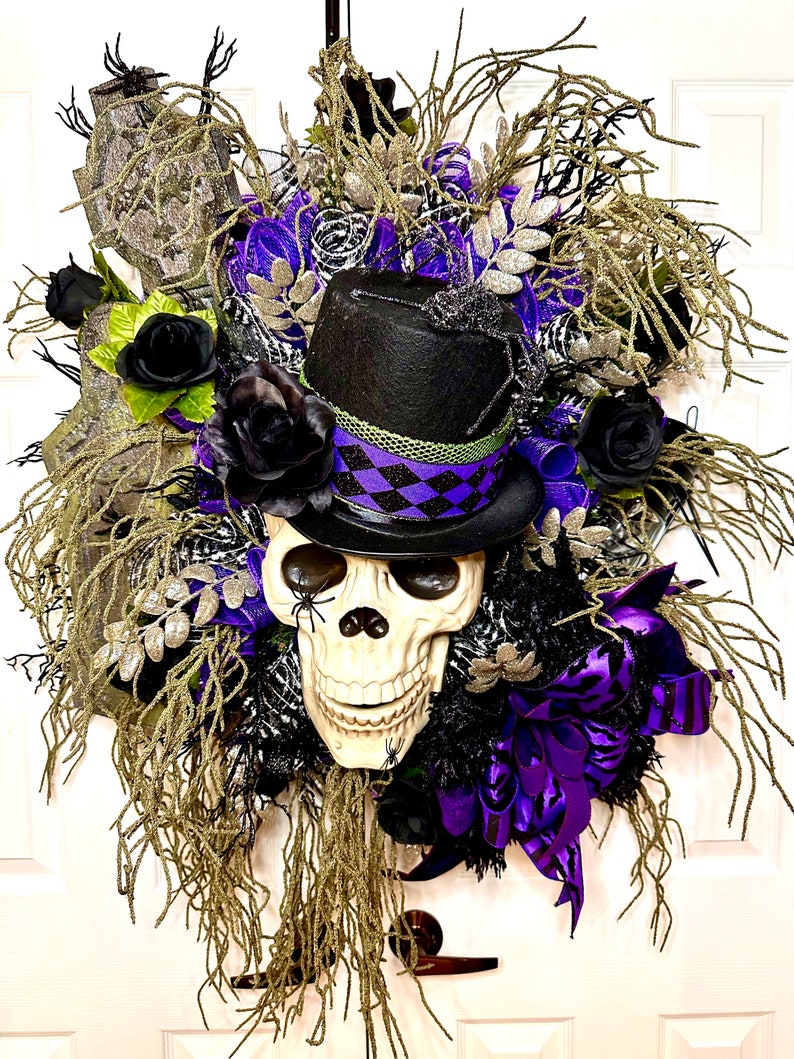 Spooky Halloween Skeleton Wreath - Etsy