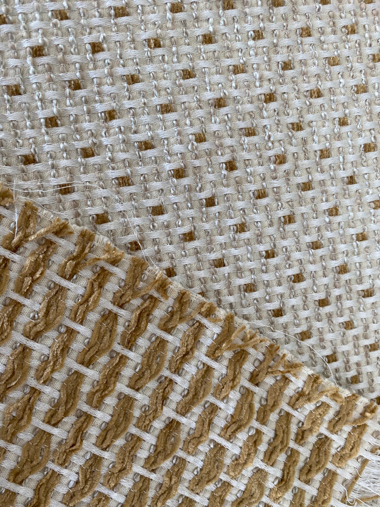 Textured Woven Chenille Tweed Upholstery Home Decorating Fabric Remnant ...