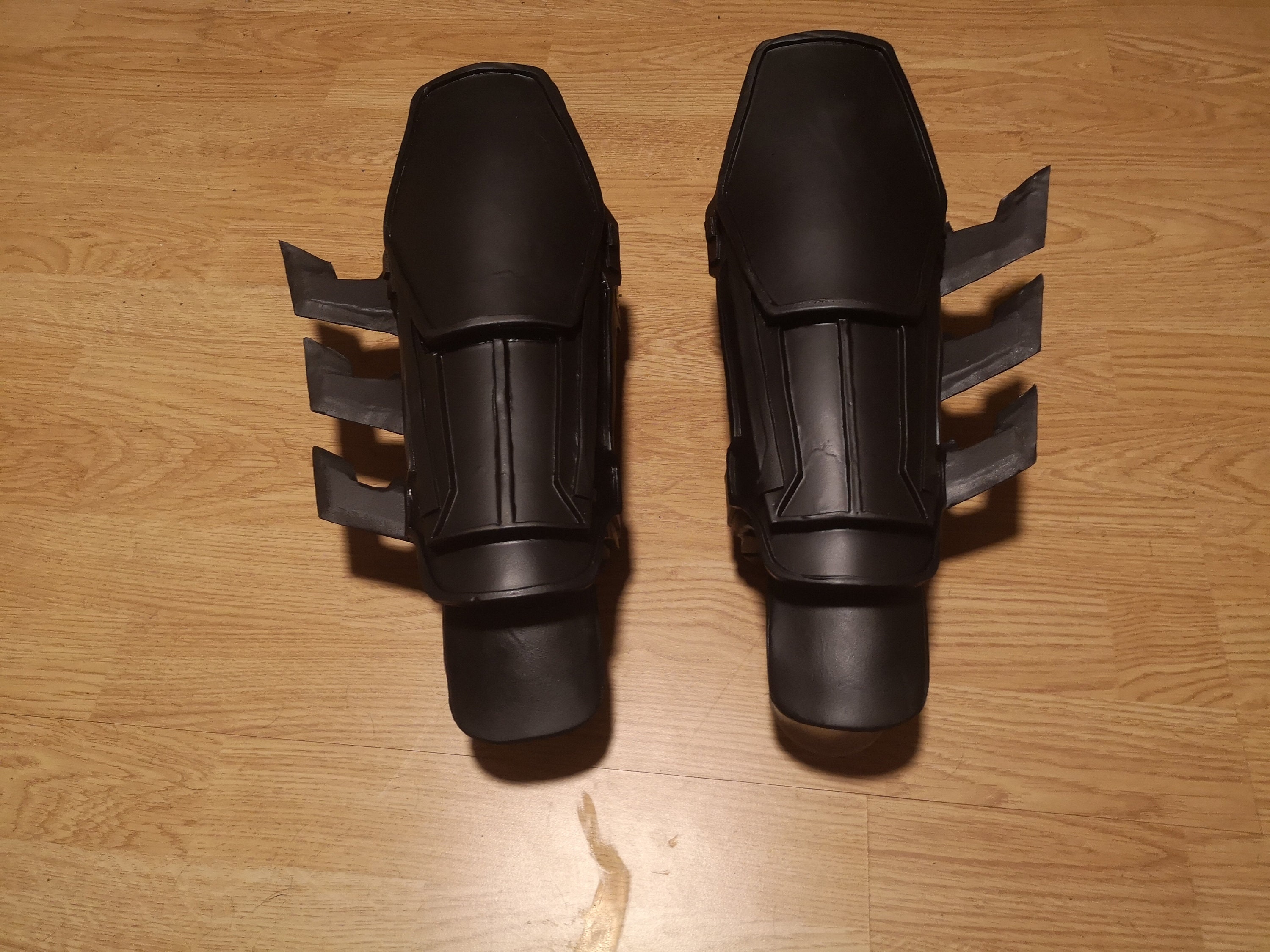 AO Inspired Gauntlets TEMPLATES for Eva Foam - Etsy