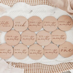 Baby Milestone Disc Set | Hello World Milestone Cards | Newborn Gift ...