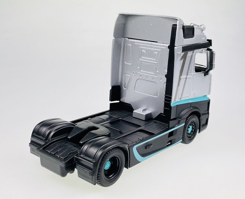 Mercedes-benz Actros F1 Model Scale 1:34 - Etsy