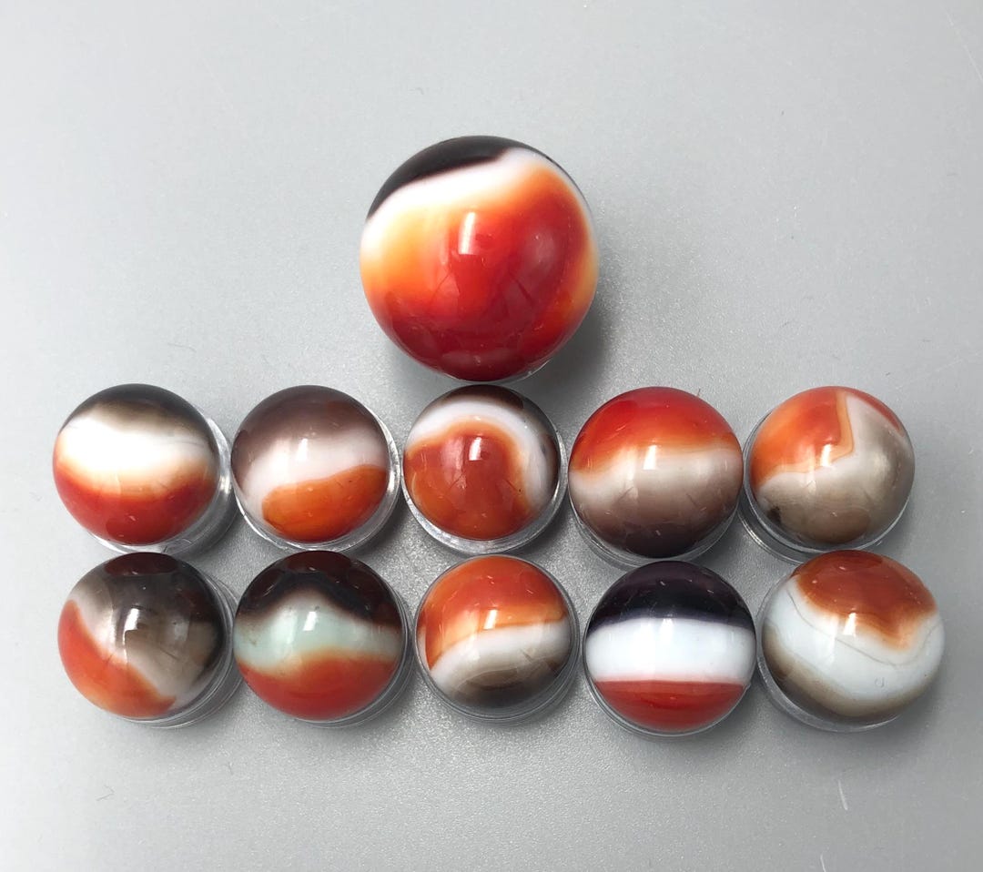Vintage Vitro Agate Marbles: 