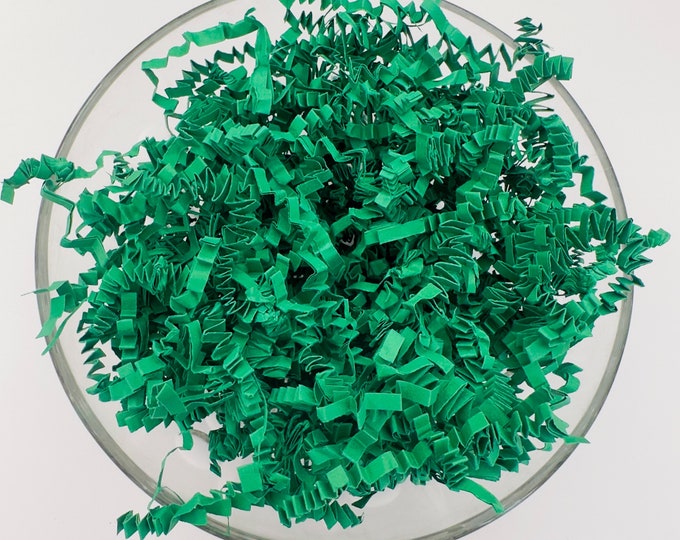Green Shredded Paper Zigzag Crinkle Cut Shredastic® Hamper Gift ...