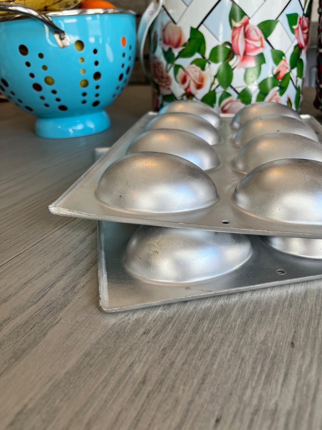 Wilton Egg Shaped Cake Pan Vintage 1970's Egg Lovers - Etsy