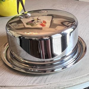 Cake Cover Vintage Cake Saver Metal Shiny Cake Carrier Chrome the ...