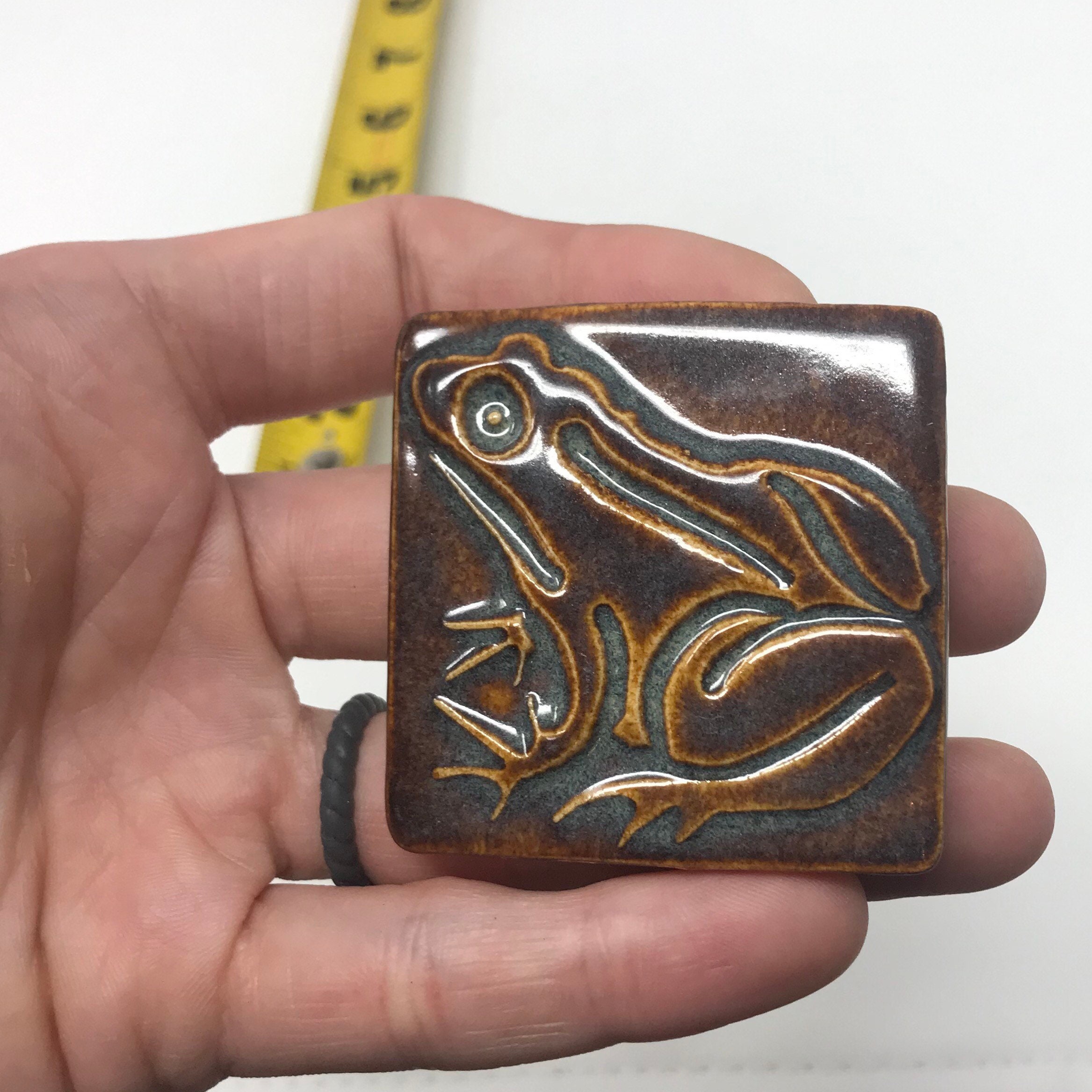 2x2 Amber Glazed Handmade Frog Ceramic Tile for Backsplash in Kitchen ...