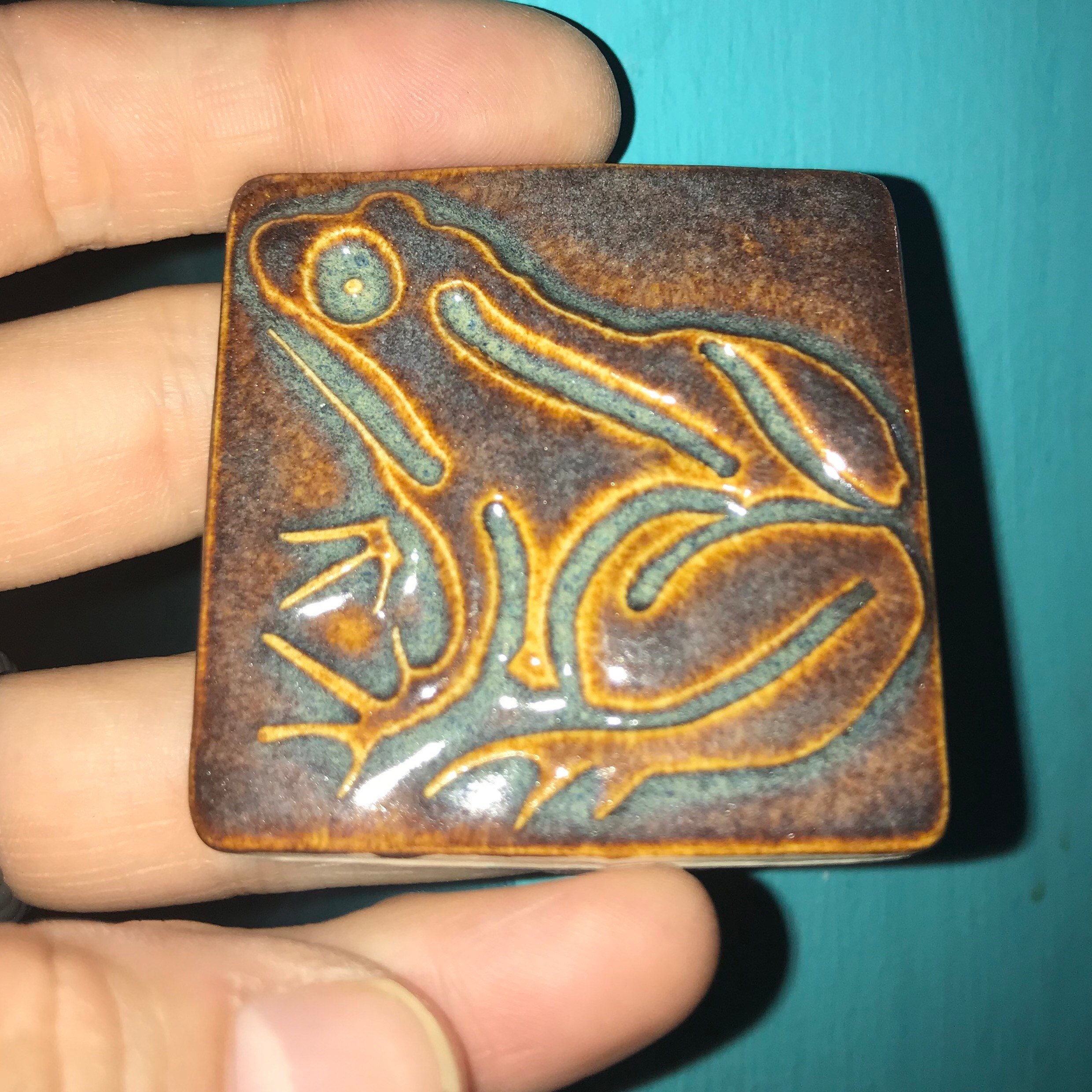 2x2 Amber Glazed Handmade Frog Ceramic Tile for Backsplash in Kitchen ...