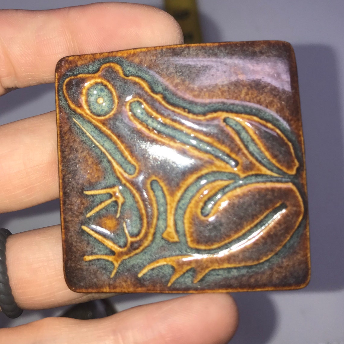 2x2 Amber Glazed Handmade Frog Ceramic Tile for Backsplash in Kitchen ...