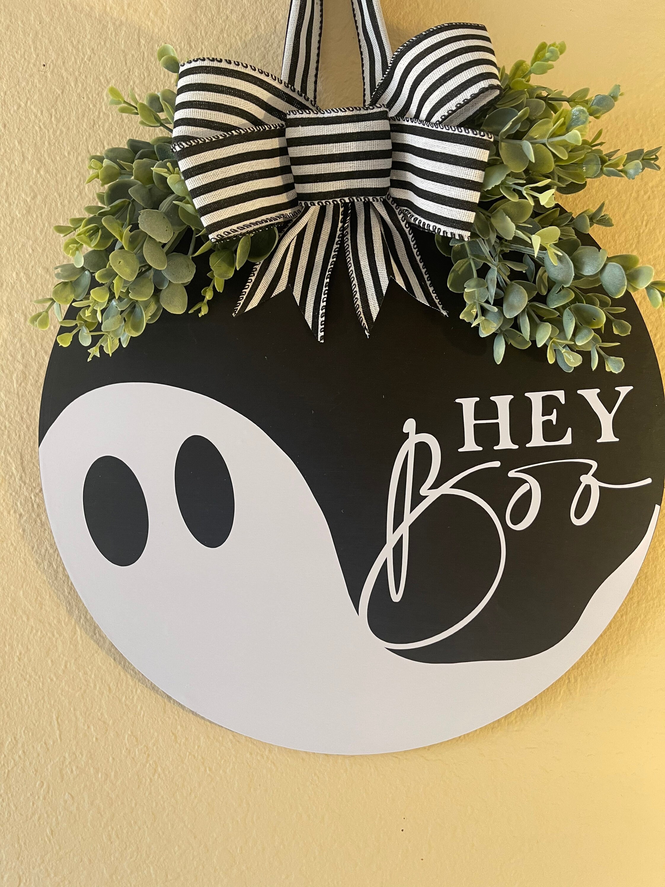 Hey Boo Ghost Welcome Signblack and White Signhalloween - Etsy