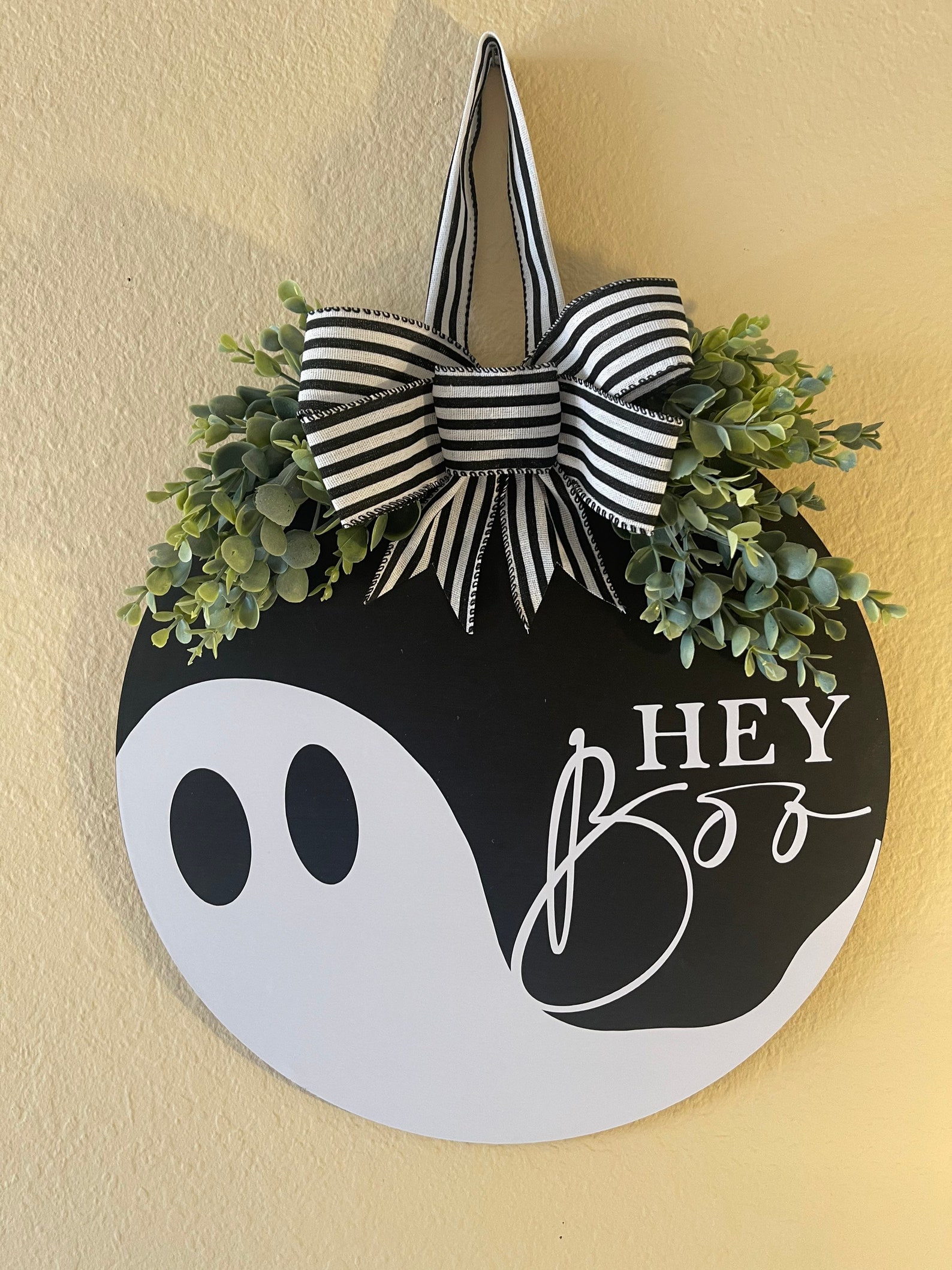 Hey Boo Ghost Welcome Signblack and White Signhalloween - Etsy