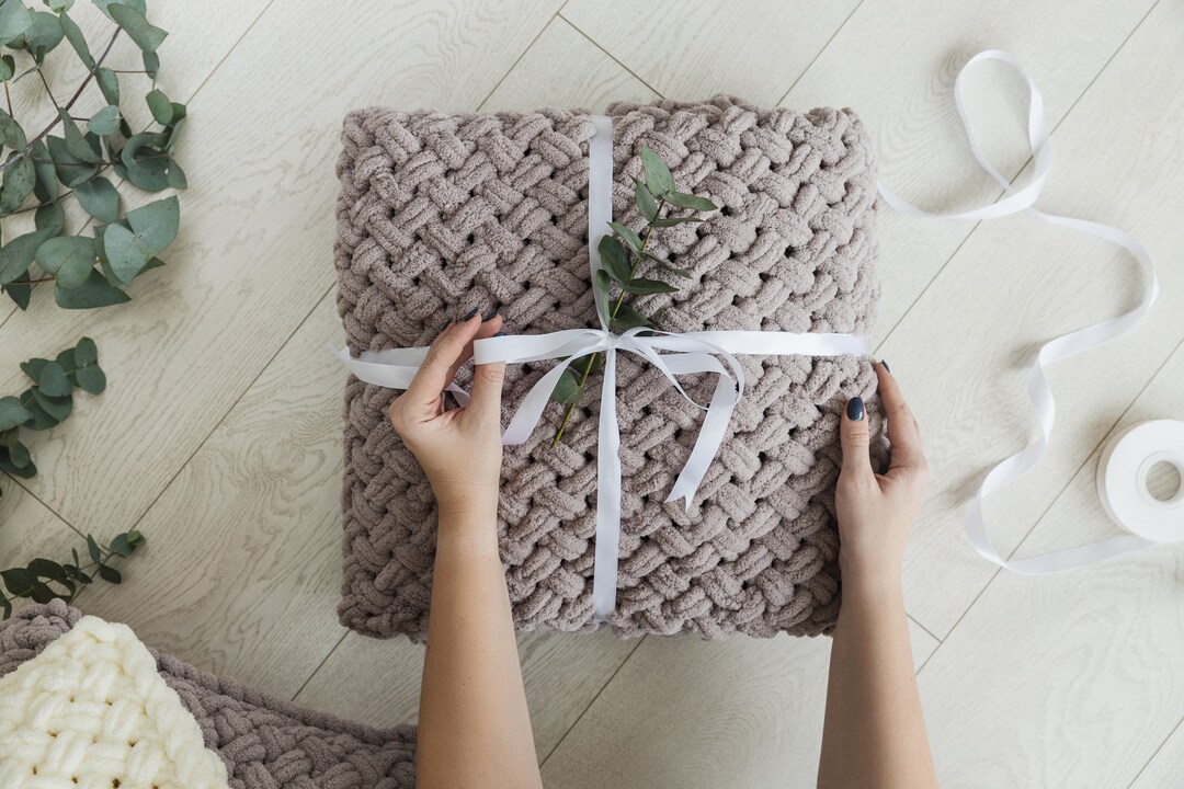 Memorable Gift Mother, Soft Blanket Plush Puffy Yarn, Mother's Day Gift ...