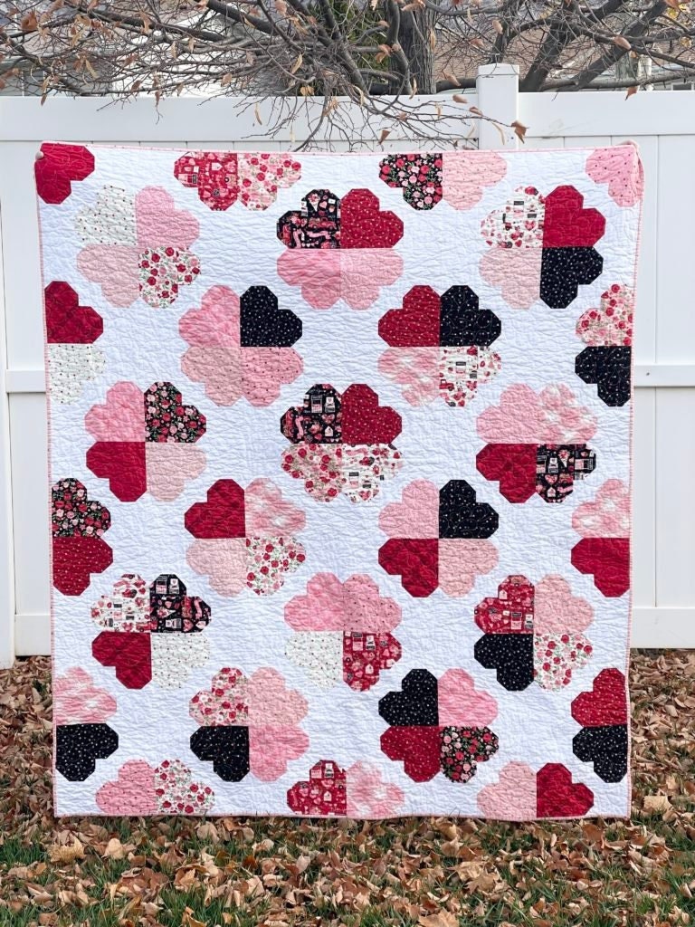 Falling in Love Panel Red by Dani Mogstad for Riley Blake Designs - Etsy