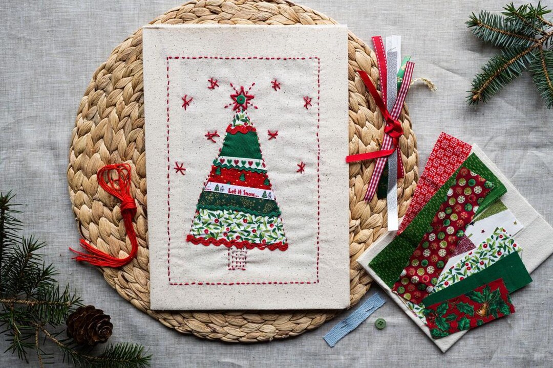Christmas Tree Mini Quilt Kit, DIY Festive Craft, Secret Santa Gift ...