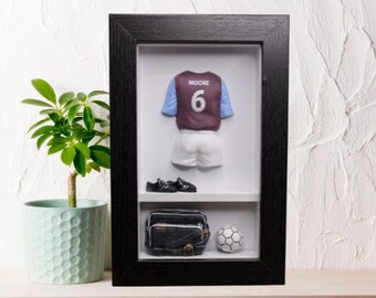 Bobby Moore - Etsy UK