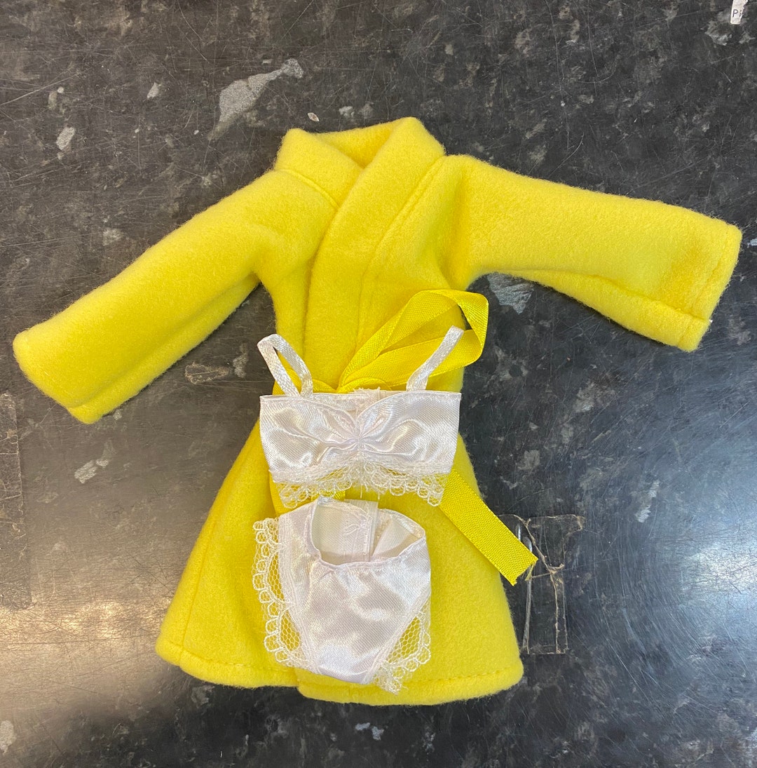 Dolls 2 Piece Yellow Underwear and Robe Lounge Sleepwear Outfit ...