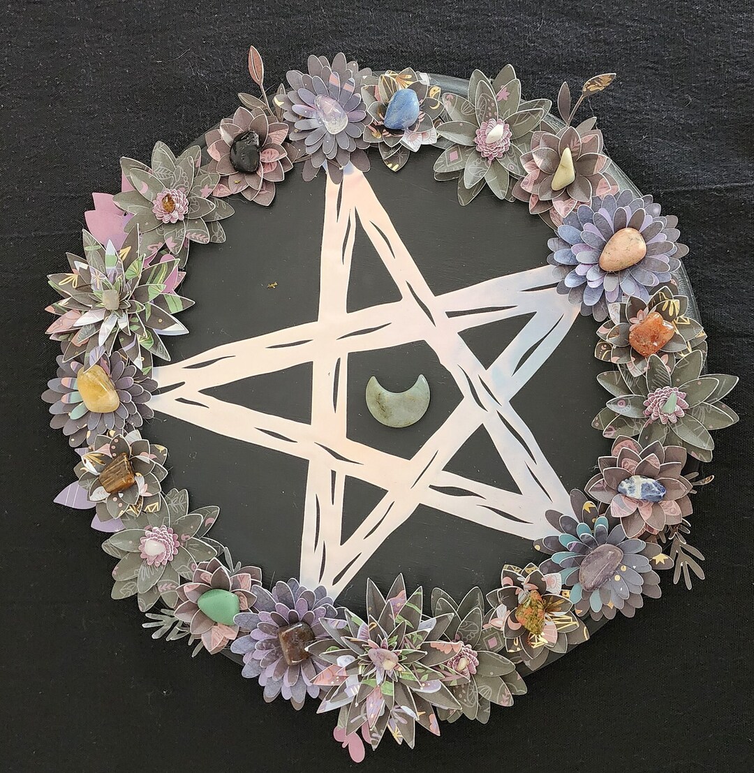 Pentacle Wall Art With 3D Flowers, Real Crystals & Labradorite Moon - Etsy