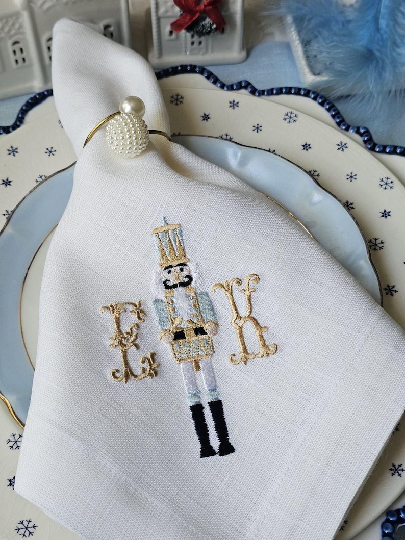 Embroidered Nutcracker Linen Napkin: Monogrammed Christmas Table ...