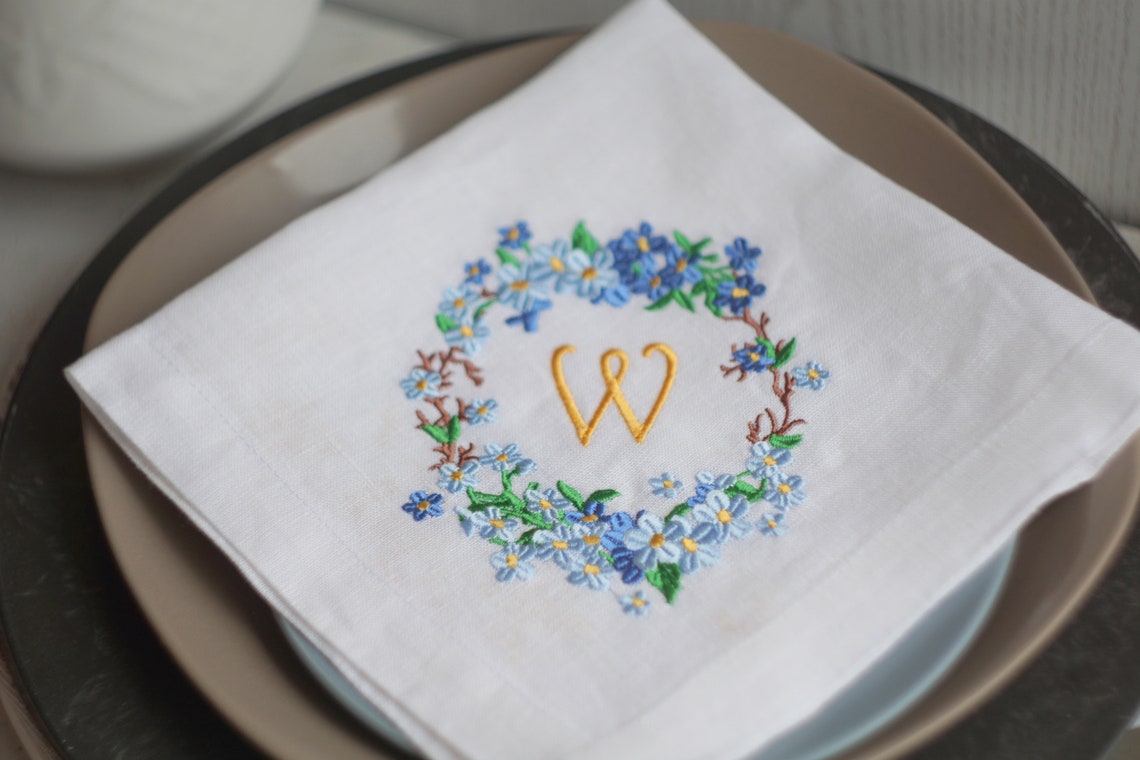 Embroidered Easter Cloth Napkins Monogrammed Holiday Napkins - Etsy