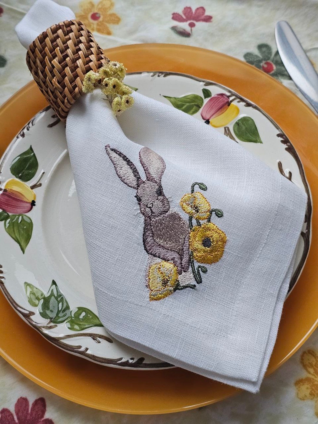 Easter Bunny Napkins, Embroidered Rabbit Napkins, Dinner Napkins ...
