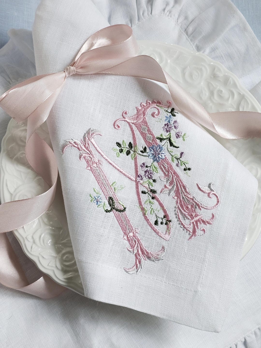 Personalized Embroidered Linen Napkins: Monogrammed Cloth Dinner ...