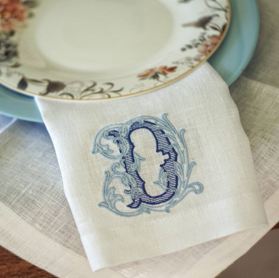 Personalized Linen Napkins: Embroidered Monogram, Wedding Table Decor ...