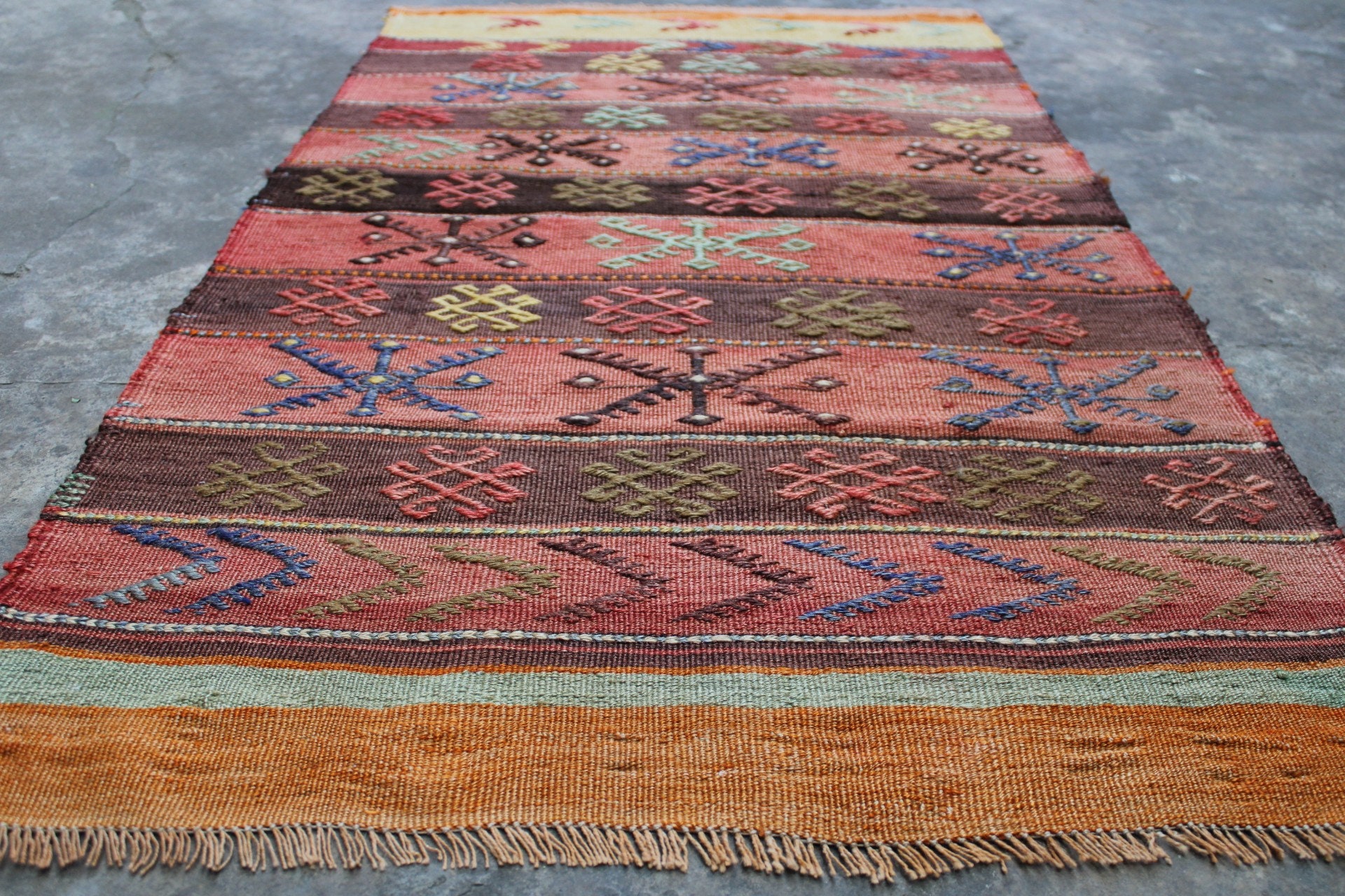 Vintage Kilim , 2.32 X 4.16 Ft , 71 X 127 Cm , Small Kilim , Decorative ...