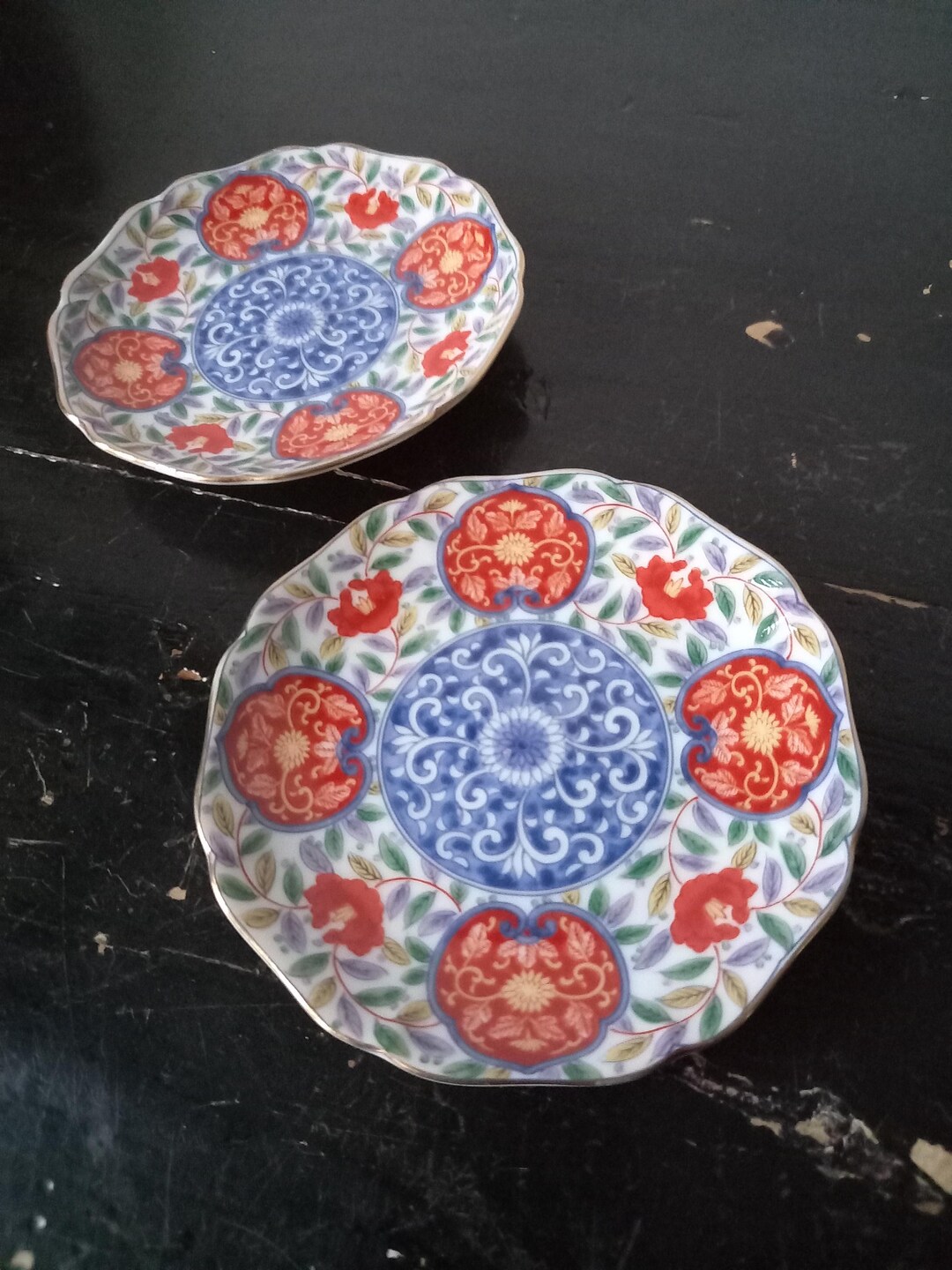 Lovely Vintage Pair of Scalloped Japanese Takahashi Imari Small ...