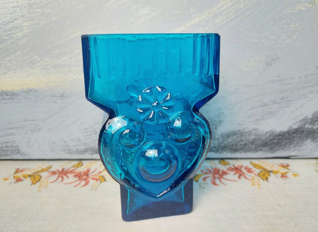 Magnor Norway Heart Glass Vase, Norwegian Art Glass, Wedding Gift ...