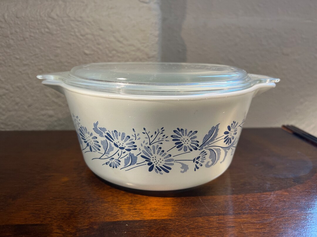 Pyrex, 474-B, Colonial Mist, With Lid - Etsy