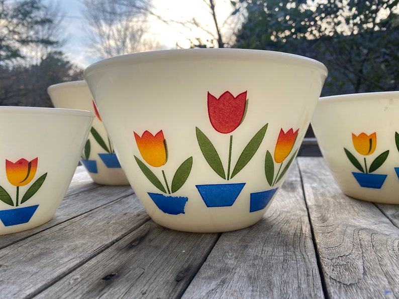 Fire King Tulip Splash-proof Bowls Set of 4 - Etsy