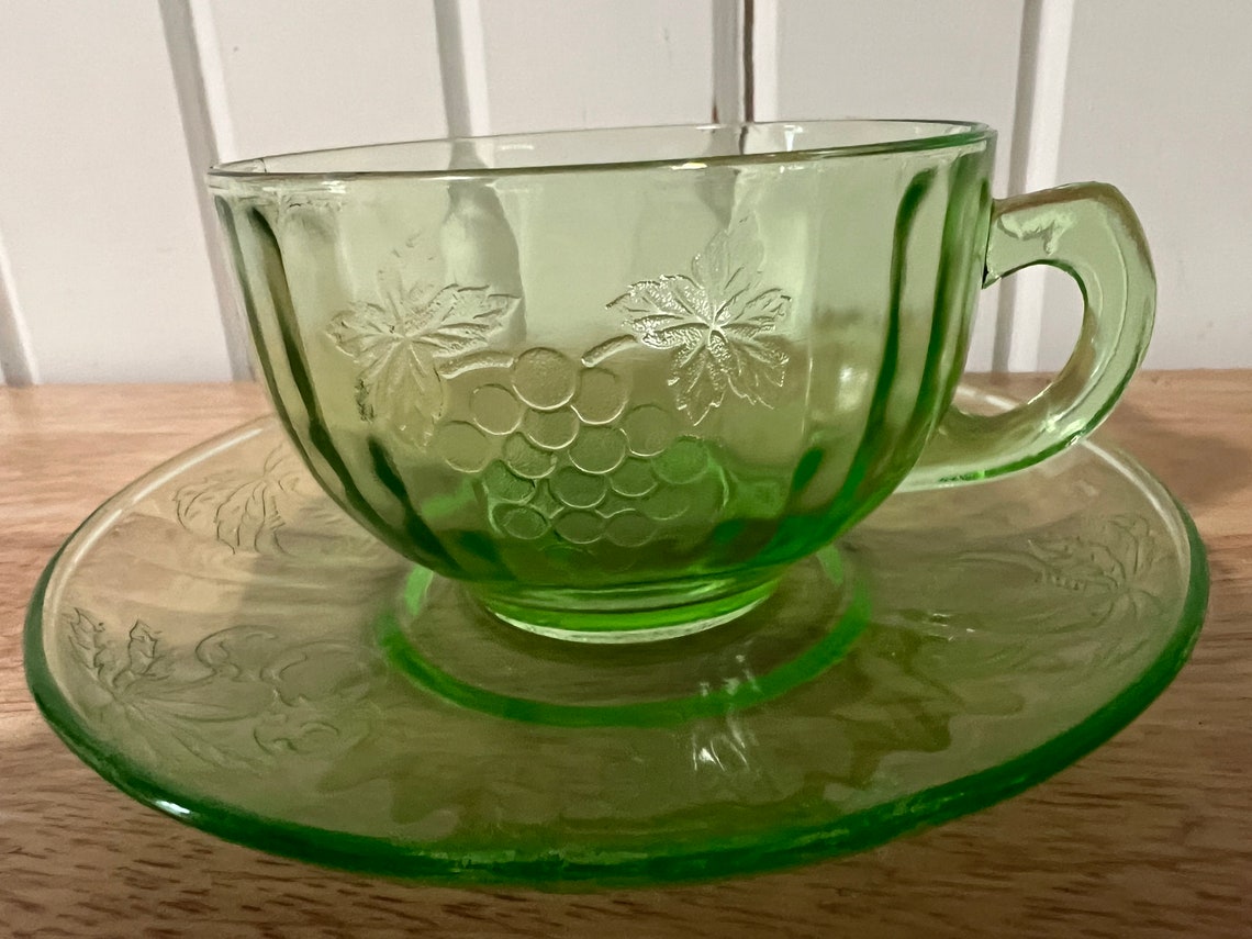 Green Etched Glass, Fruit Pattern, Cups and Saucers, Set of 4 - Etsy