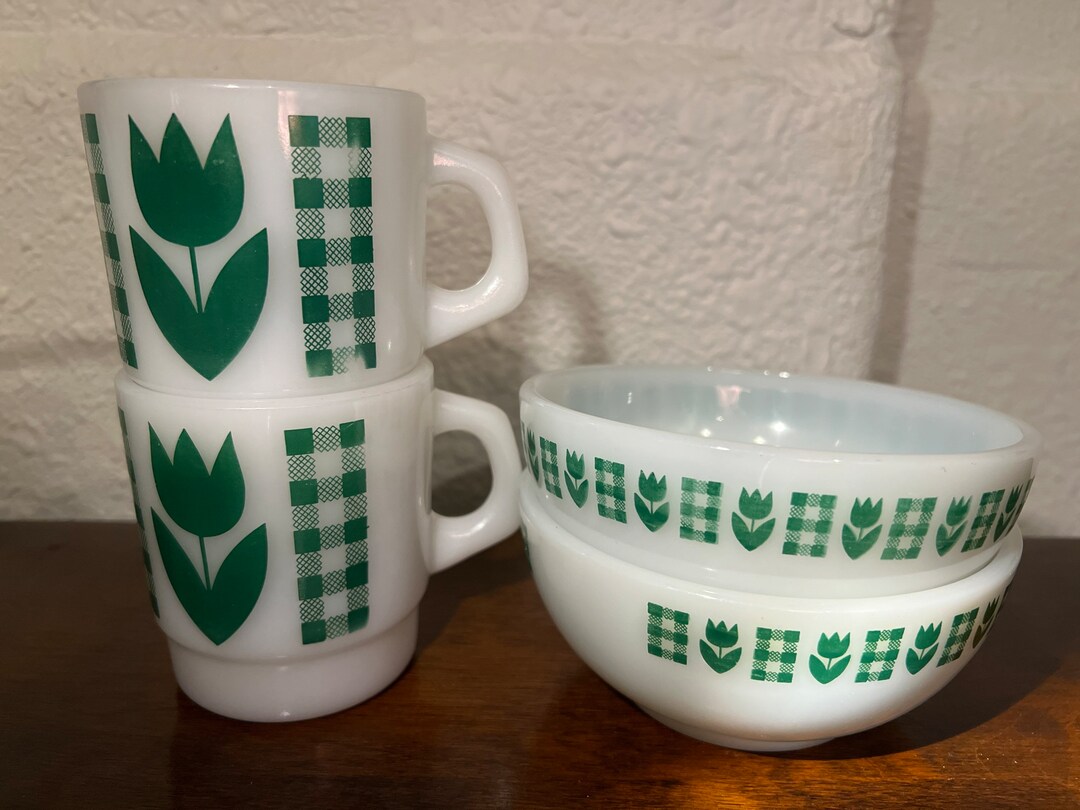 Termocrisa, Green, Tulip Bowls and Mugs, 4 Pieces - Etsy