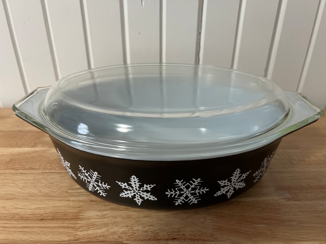 Pyrex, 045, Black Snowflake, 2 1/2 QT Casserole Baking Dish, With Lid ...